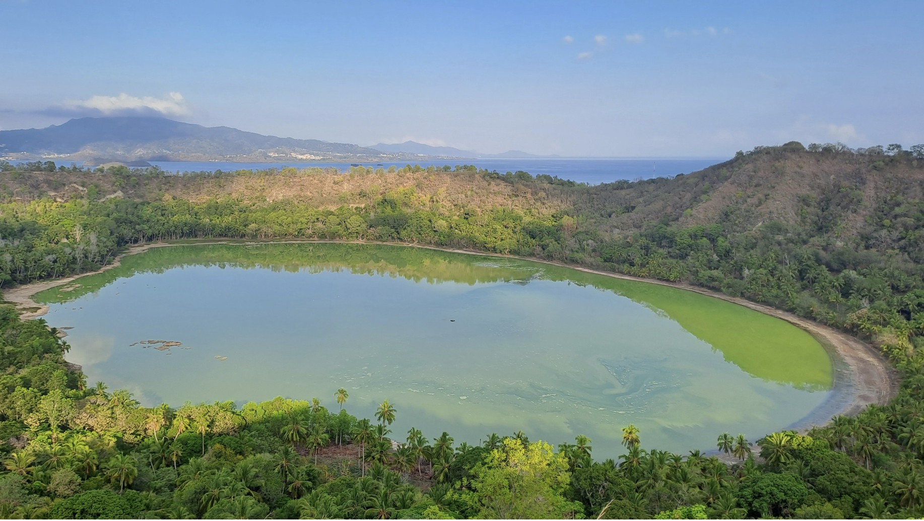 Séminaire 12 - 08/10/25: Le lac Dziani Dzaha, de l’analogue d ...